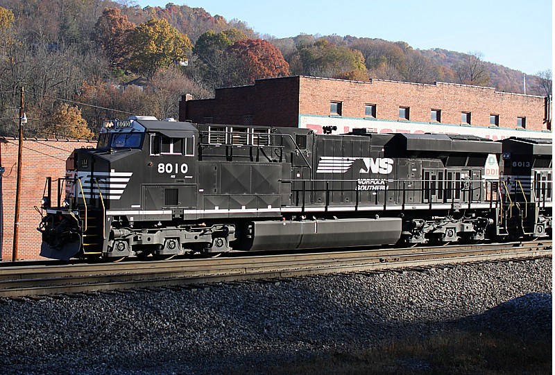 NS 8010